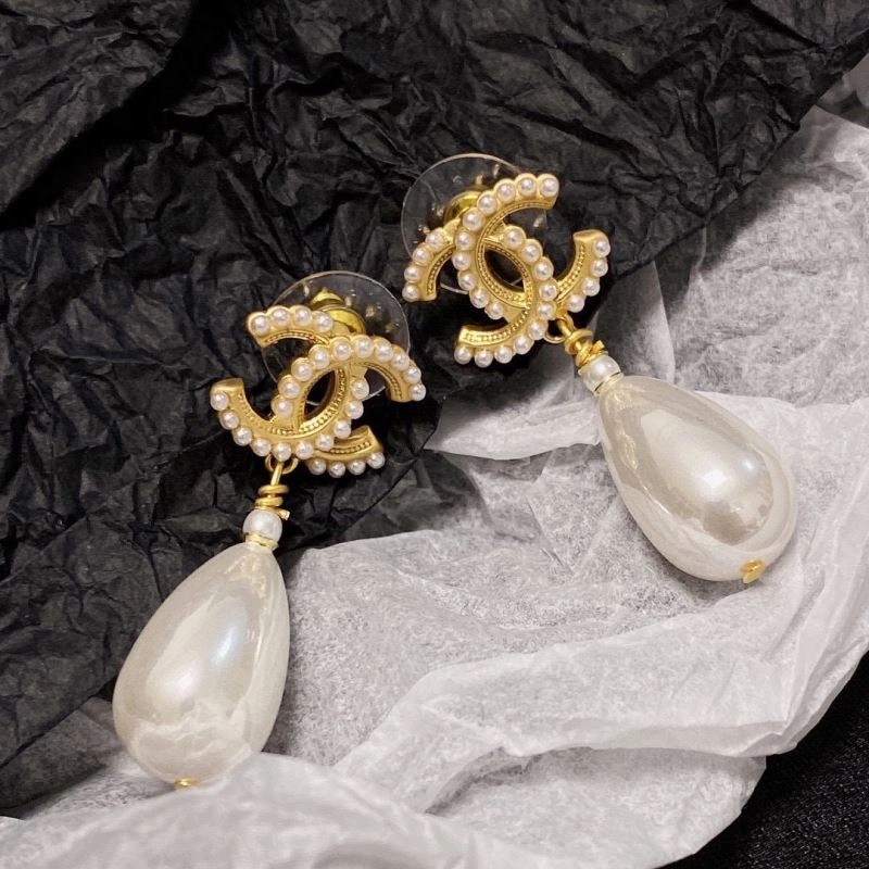 Discounted Chanel Earrings