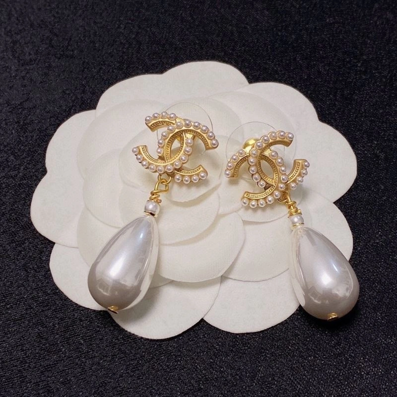 Discounted Chanel Earrings