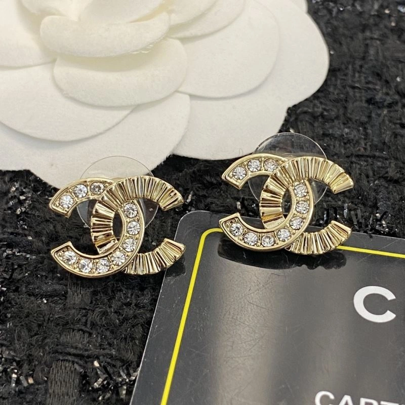 Top mirror Chanel Earrings