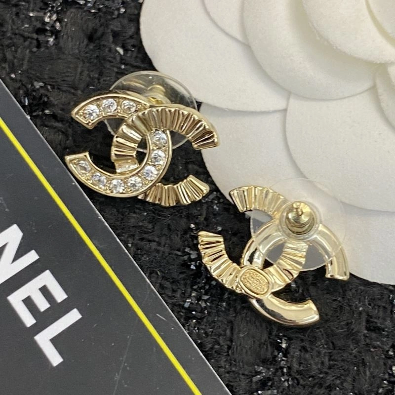 Top mirror Chanel Earrings