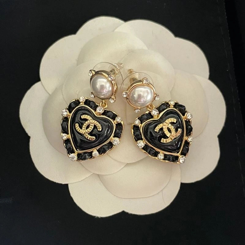 Top match Chanel Earrings