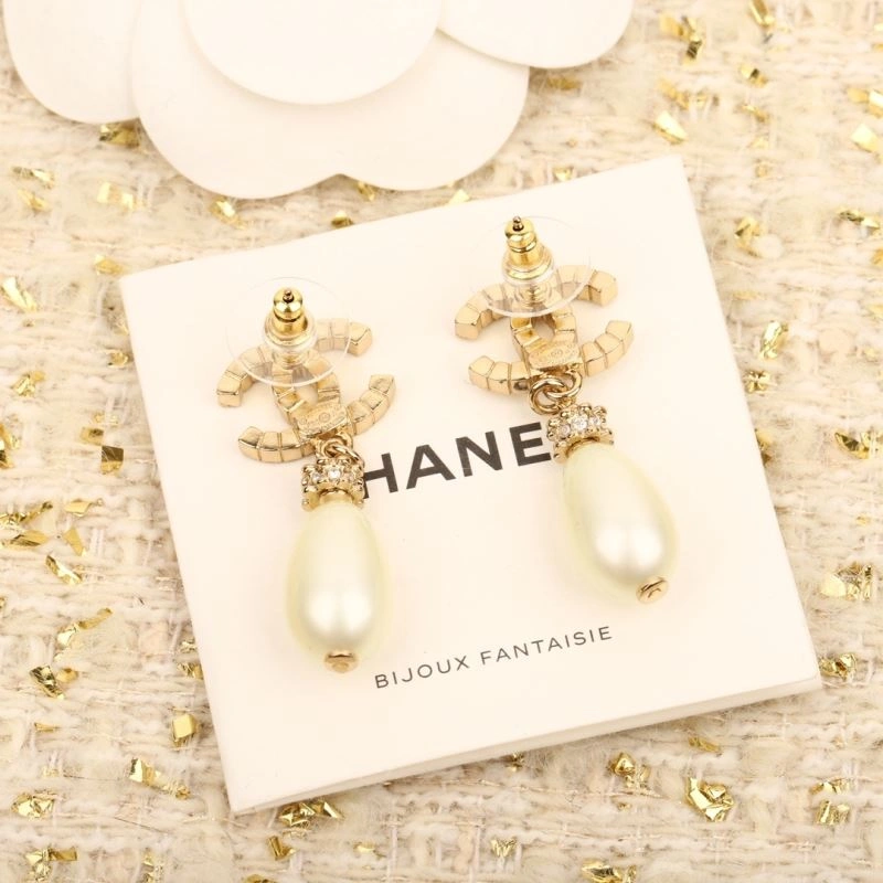 Top mirror Chanel Earrings
