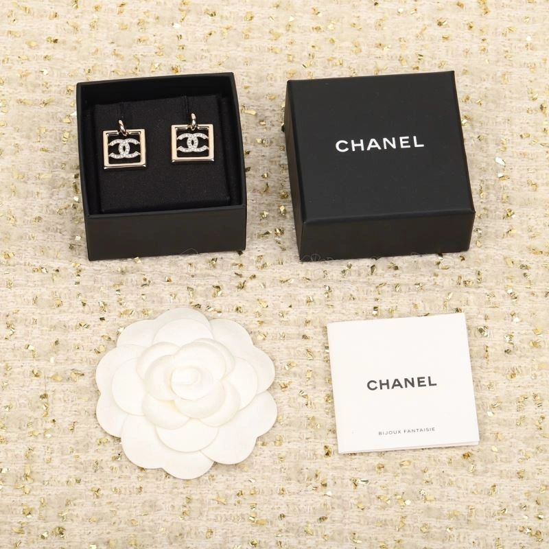 Legit Chanel Earrings