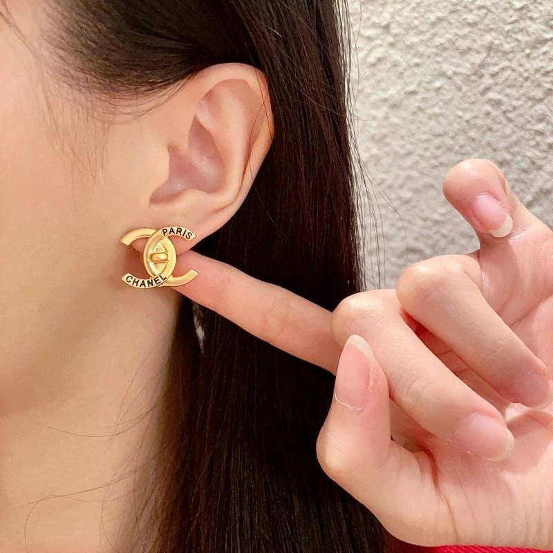Accurate model Chanel Earrings