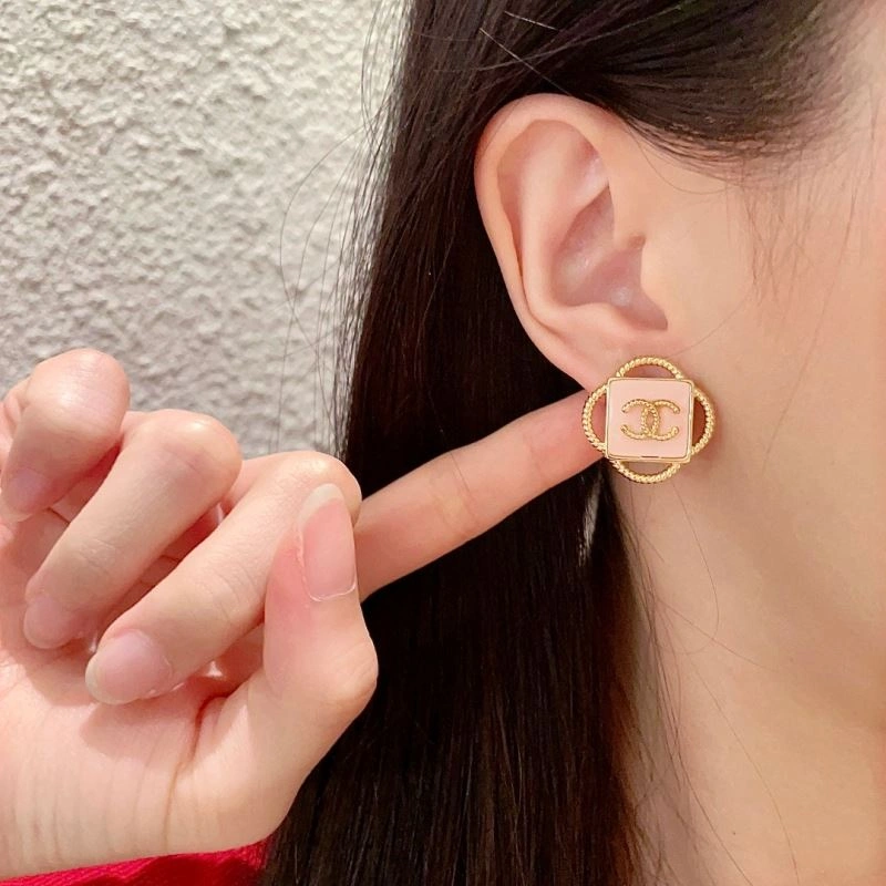 Accurate model Chanel Earrings