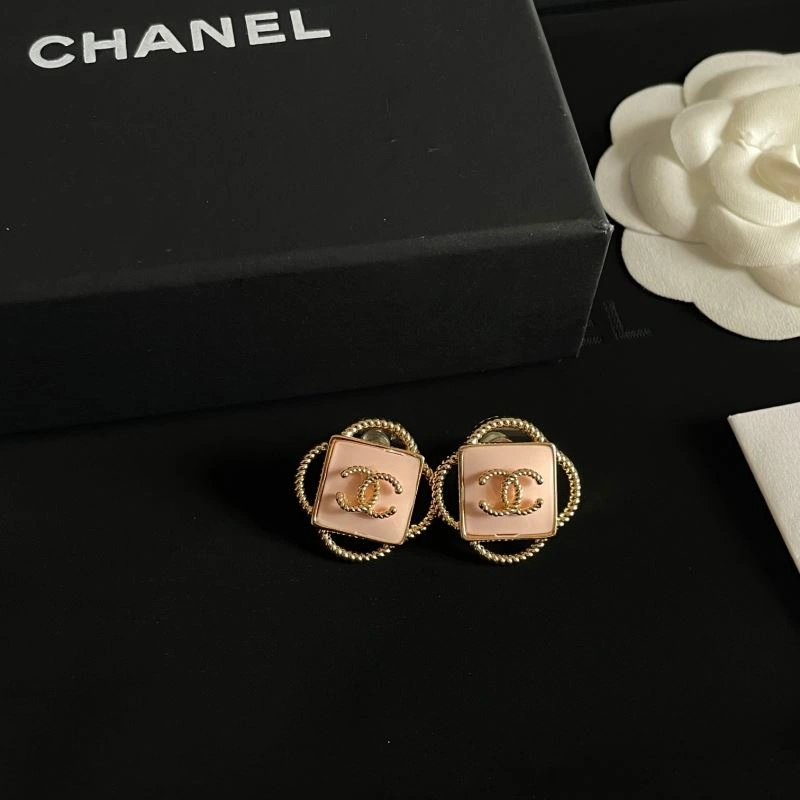 Accurate model Chanel Earrings
