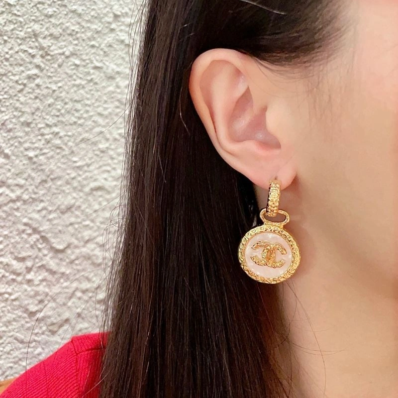High fidelity Chanel Earrings