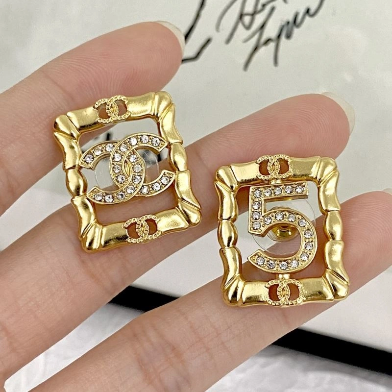 Low-cost Chanel Earrings