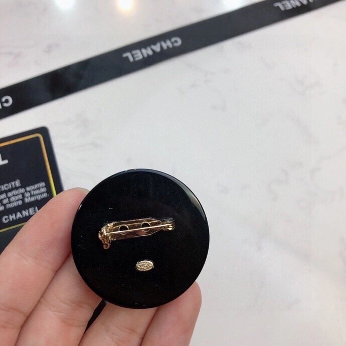 Accurate model Chanel Earrings