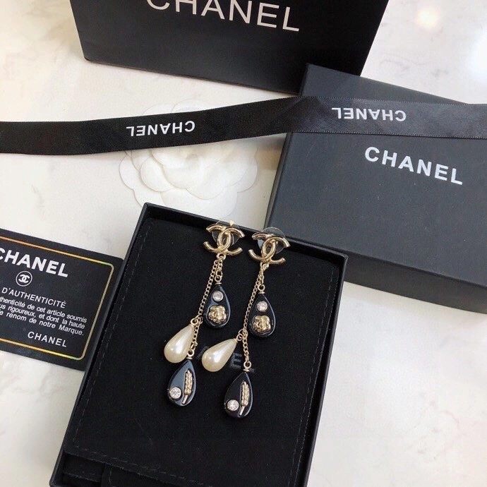 Accurate model Chanel Earrings