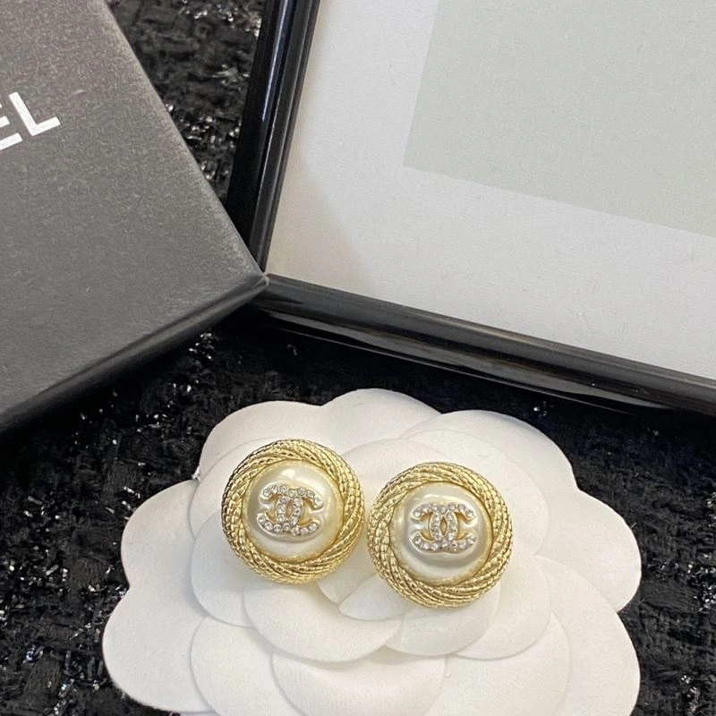 High fidelity Chanel Earrings