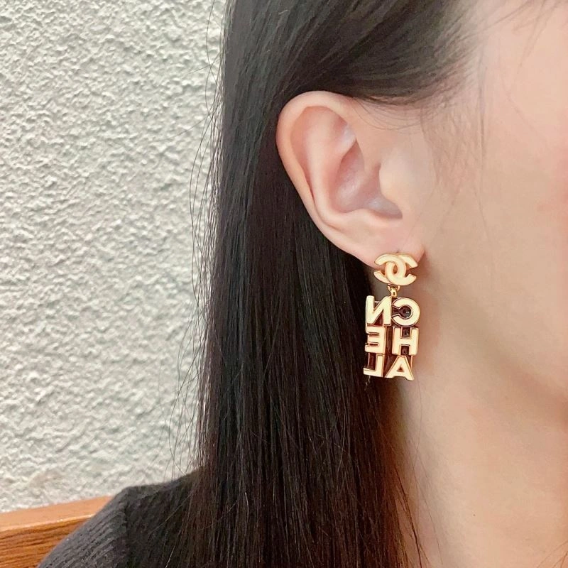 Low-cost Chanel Earrings