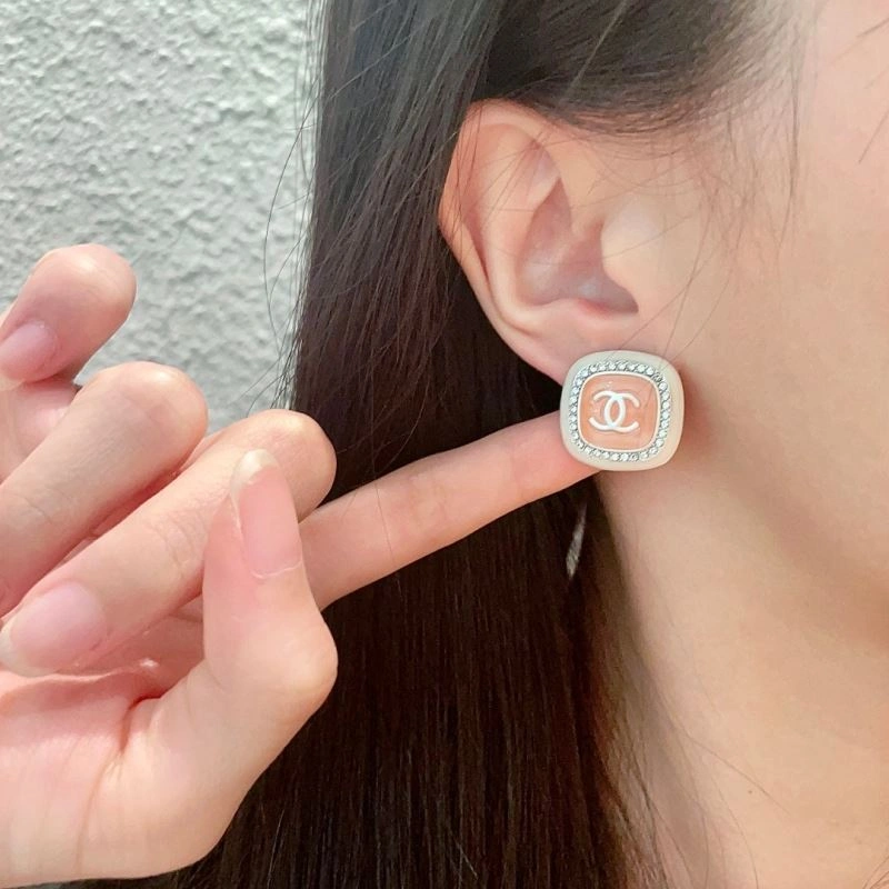 Top mirror Chanel Earrings