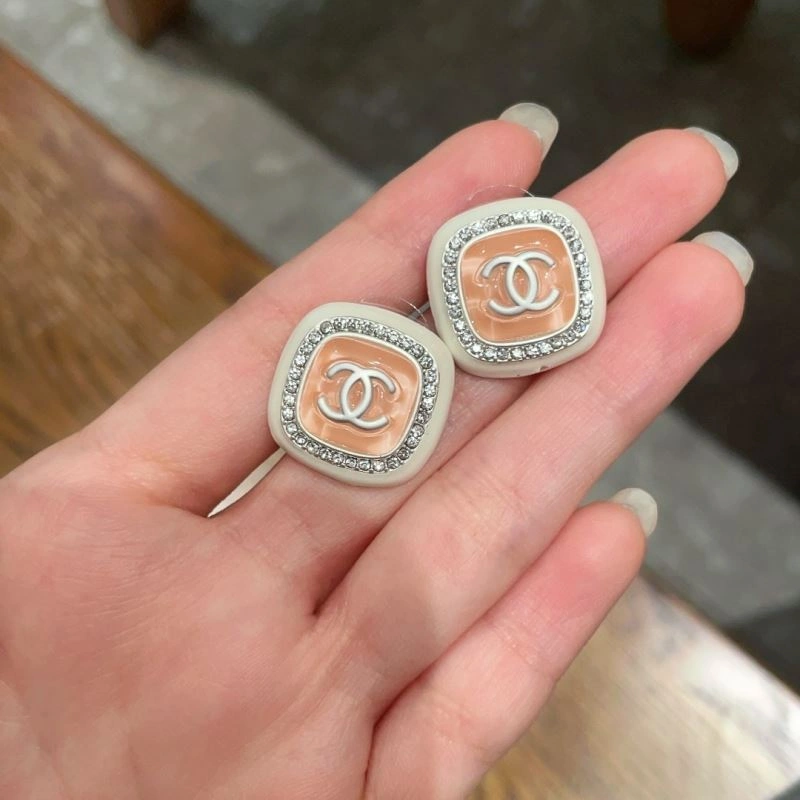 Top mirror Chanel Earrings