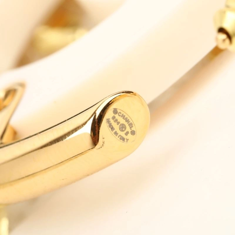 High accuracy Chanel Earrings
