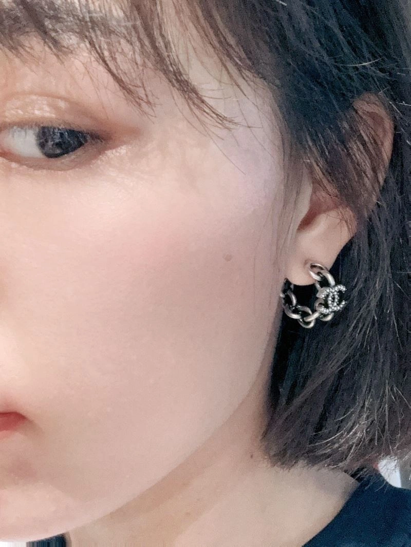 Low-cost Chanel Earrings