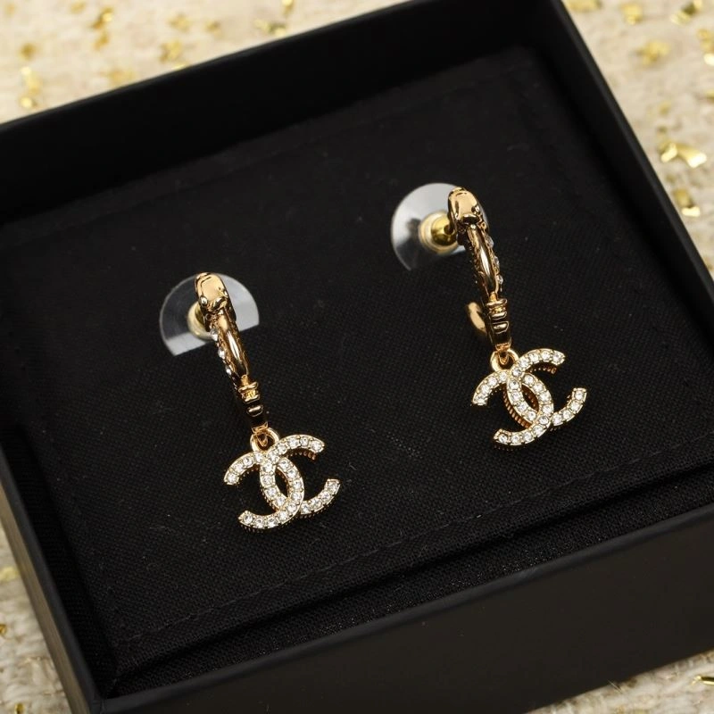 High accuracy Chanel Earrings