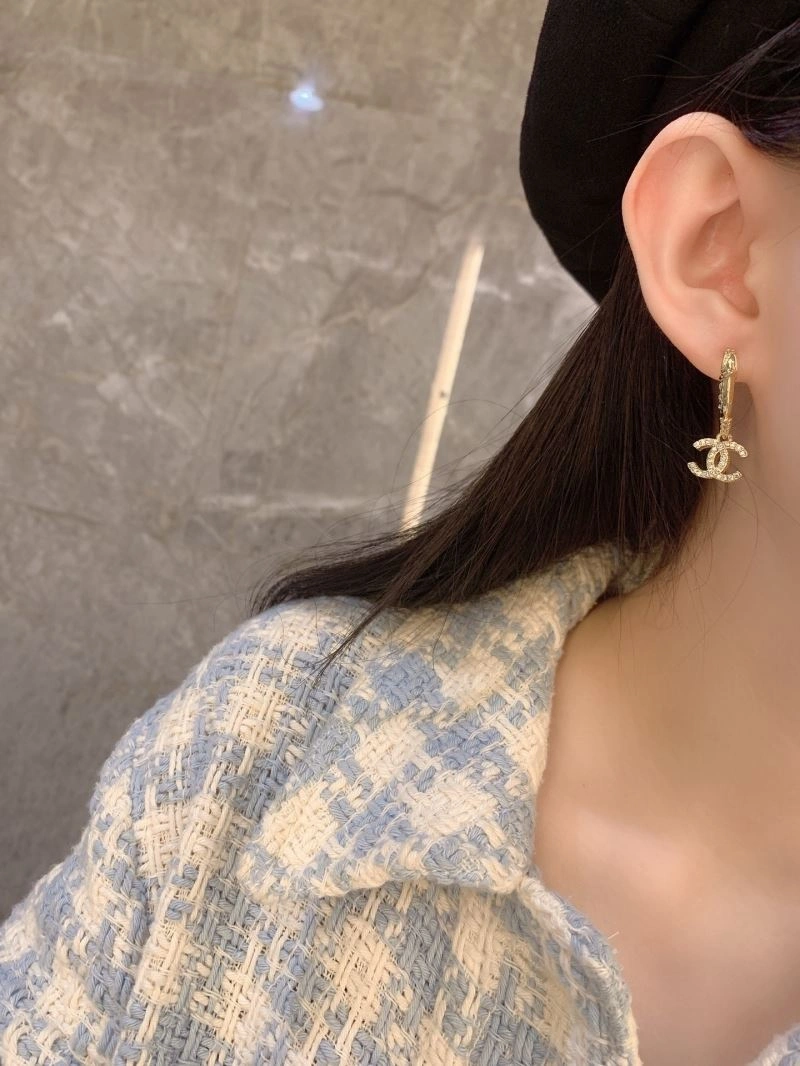 High accuracy Chanel Earrings
