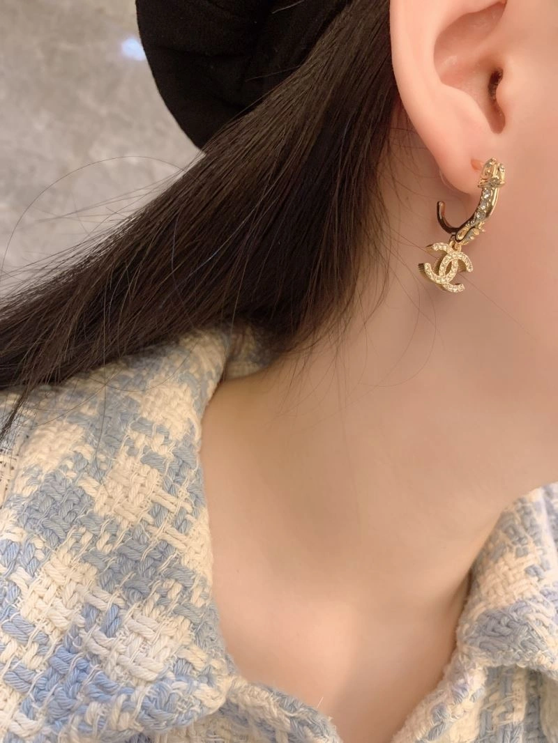 High accuracy Chanel Earrings