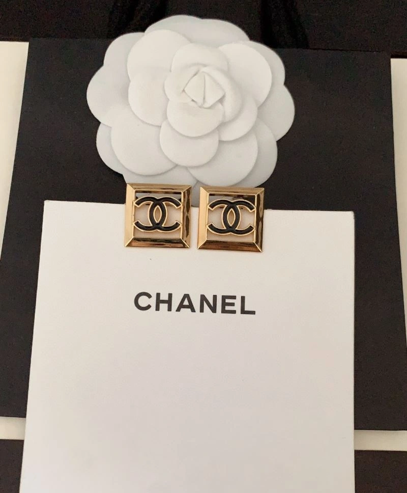 Brand-authenticated Chanel Earrings