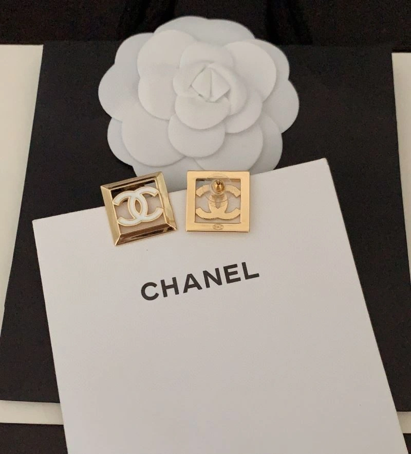 Brand-authenticated Chanel Earrings