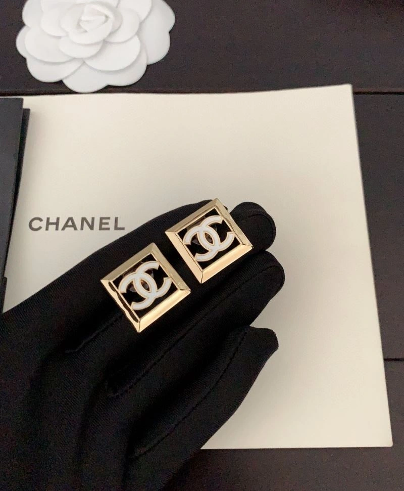 Brand-authenticated Chanel Earrings