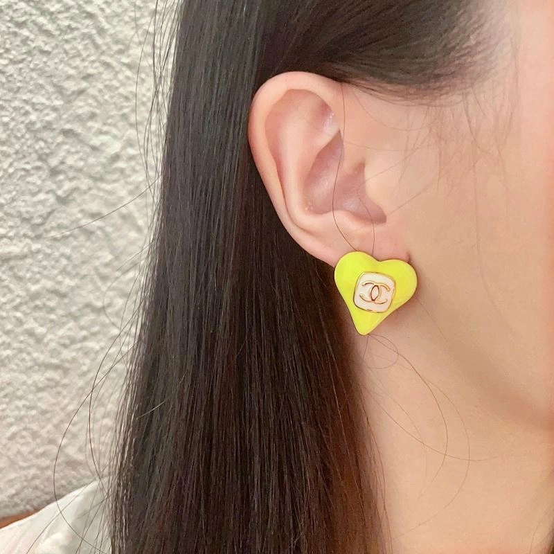 Top match Chanel Earrings