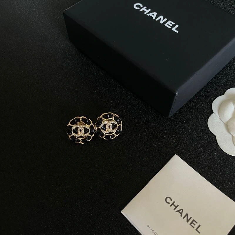 Top mirror Chanel Earrings