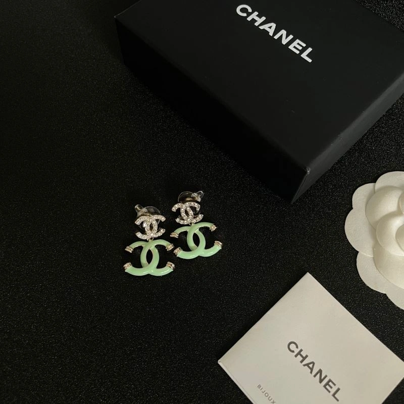 Top match Chanel Earrings