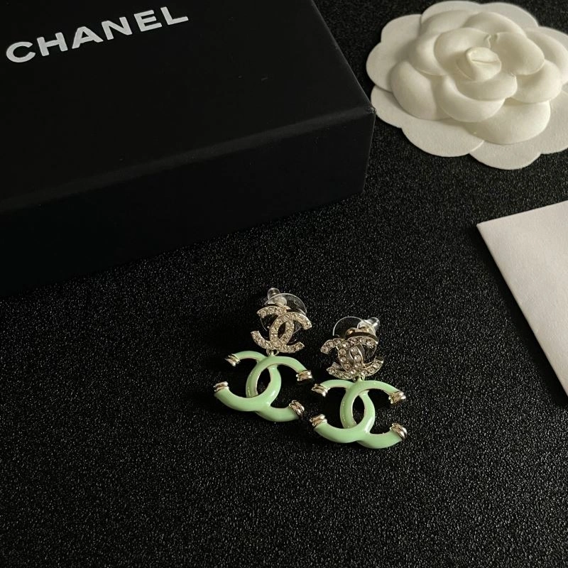 Top match Chanel Earrings