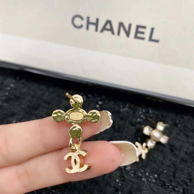 Brand-authenticated Chanel Earrings