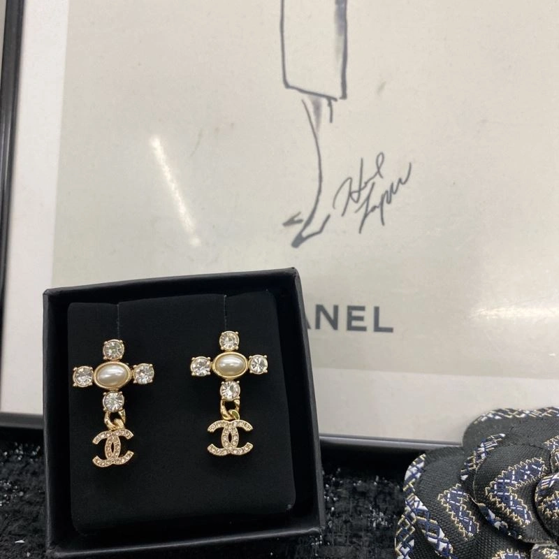 Brand-authenticated Chanel Earrings