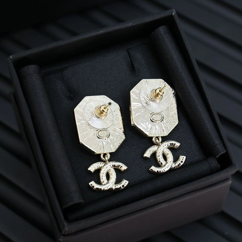 Brand-authenticated Chanel Earrings
