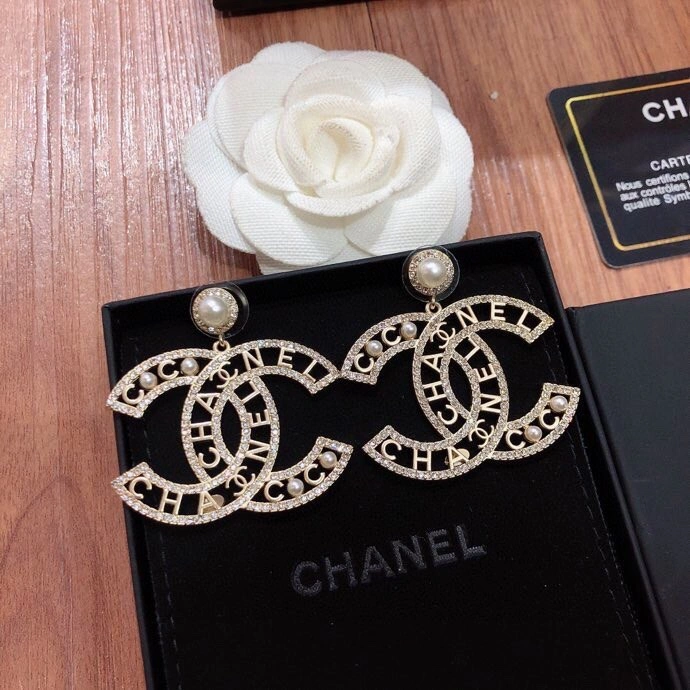 Discounted Chanel Earrings
