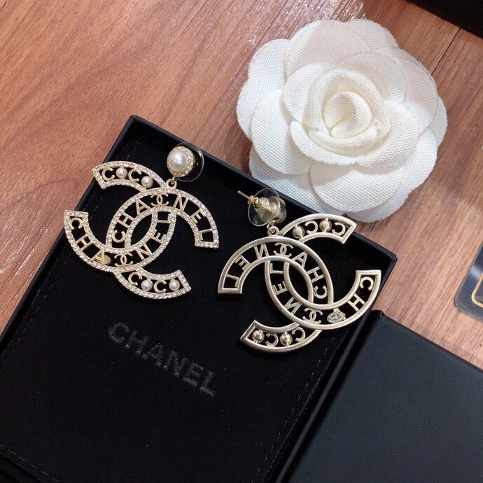 Discounted Chanel Earrings
