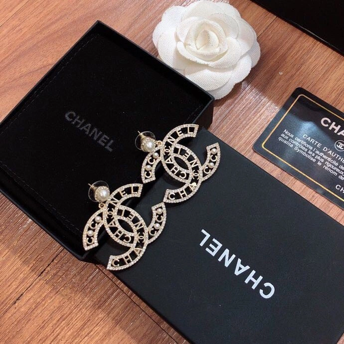 Discounted Chanel Earrings