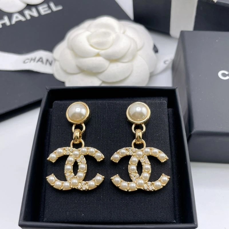 Low-cost Chanel Earrings