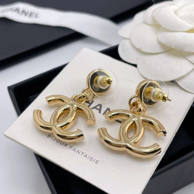 Low-cost Chanel Earrings
