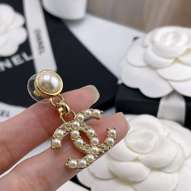 Low-cost Chanel Earrings