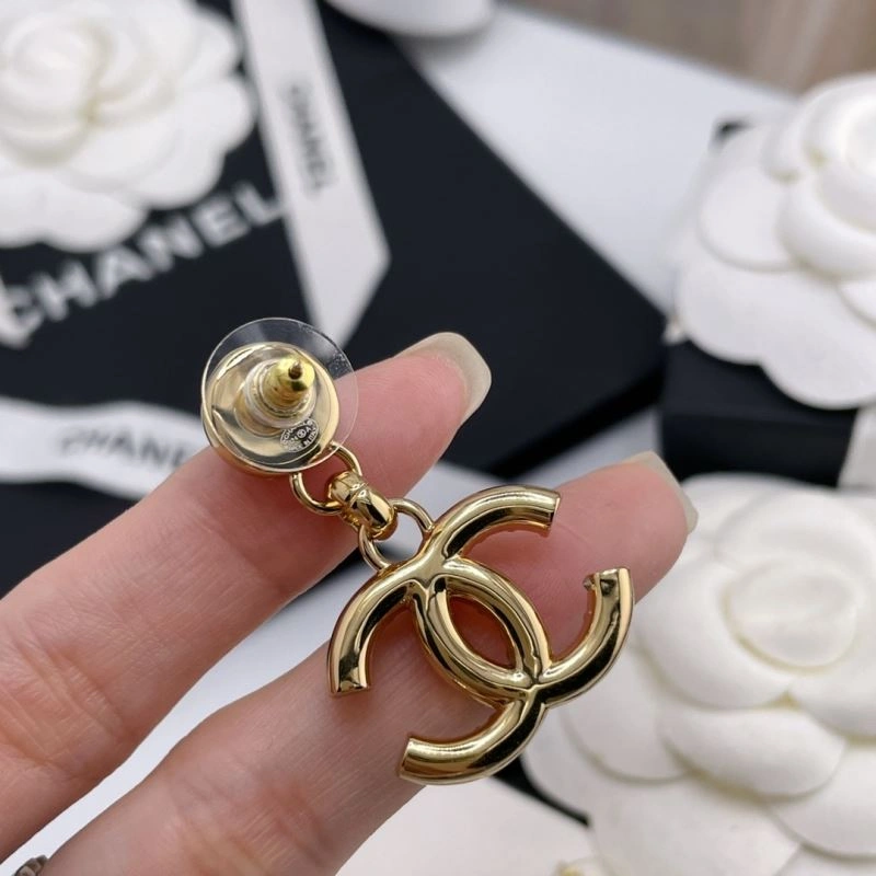 Low-cost Chanel Earrings