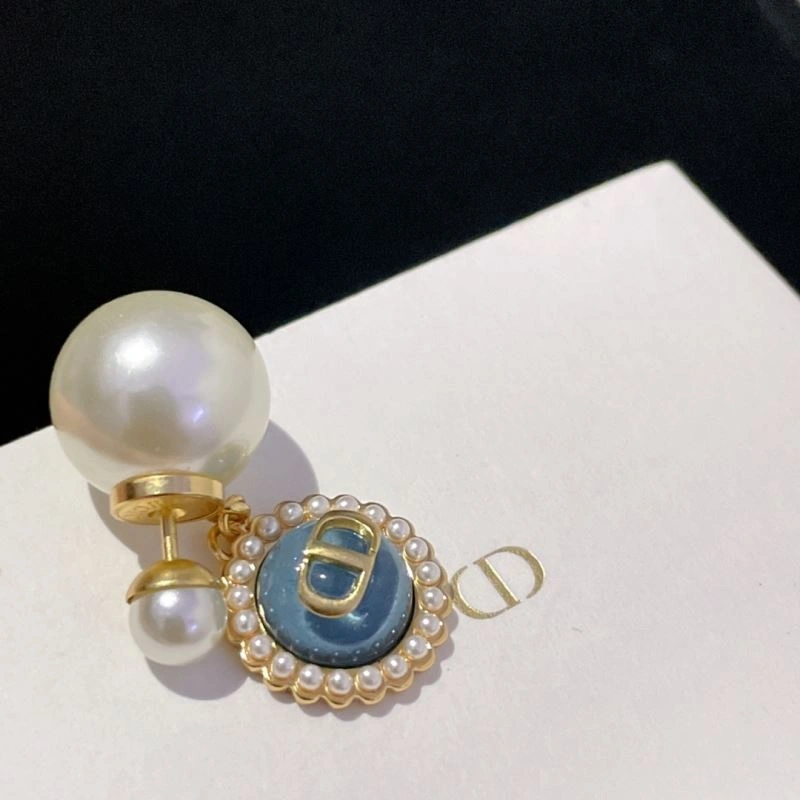 Indistinguishable Chanel Earrings