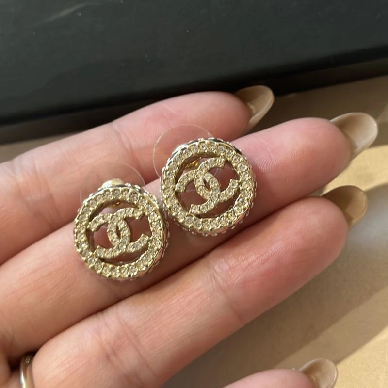 Top match Chanel Earrings