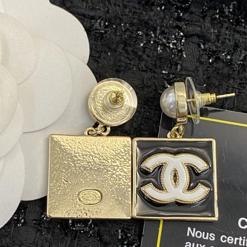 Brand-authenticated Chanel Earrings
