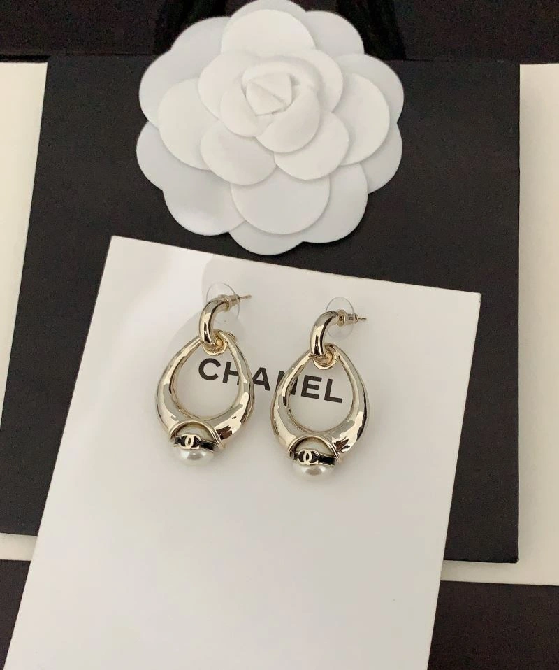 High fidelity Chanel Earrings