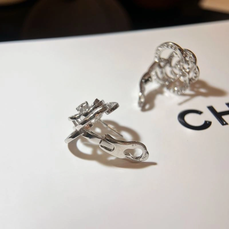 Top mirror Chanel Earrings
