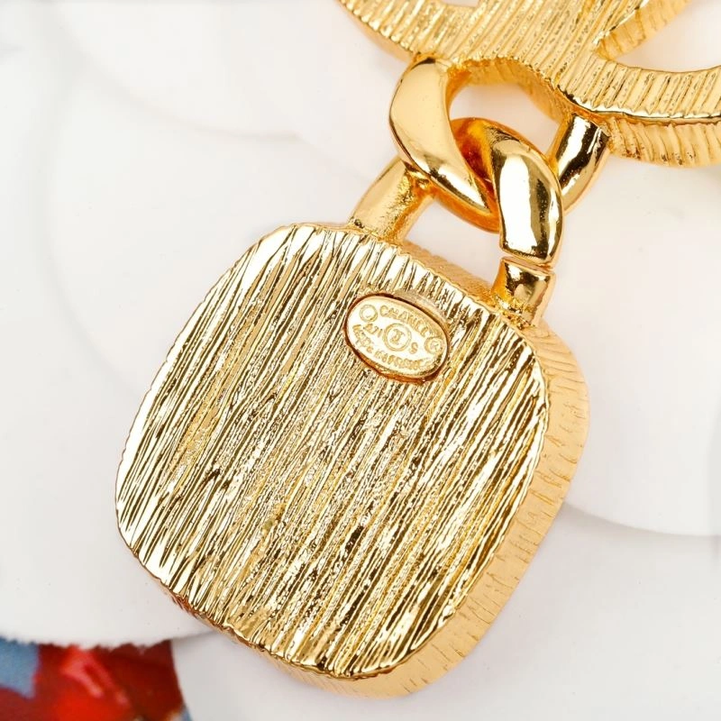 Accurate model Chanel Earrings