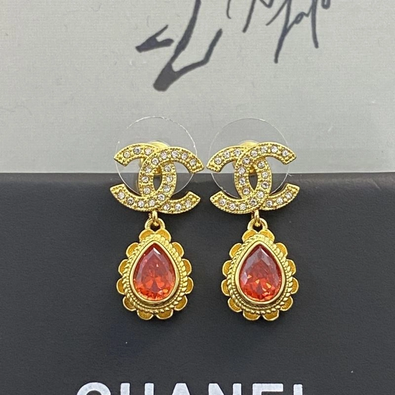 Top match Chanel Earrings