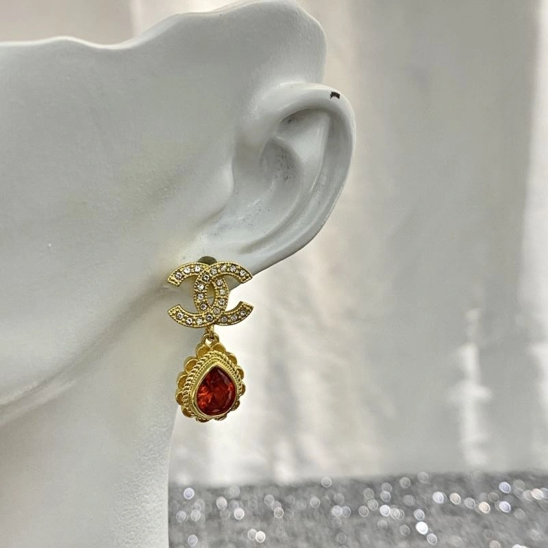 Top match Chanel Earrings