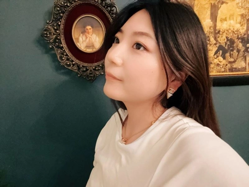 Top match Chanel Earrings