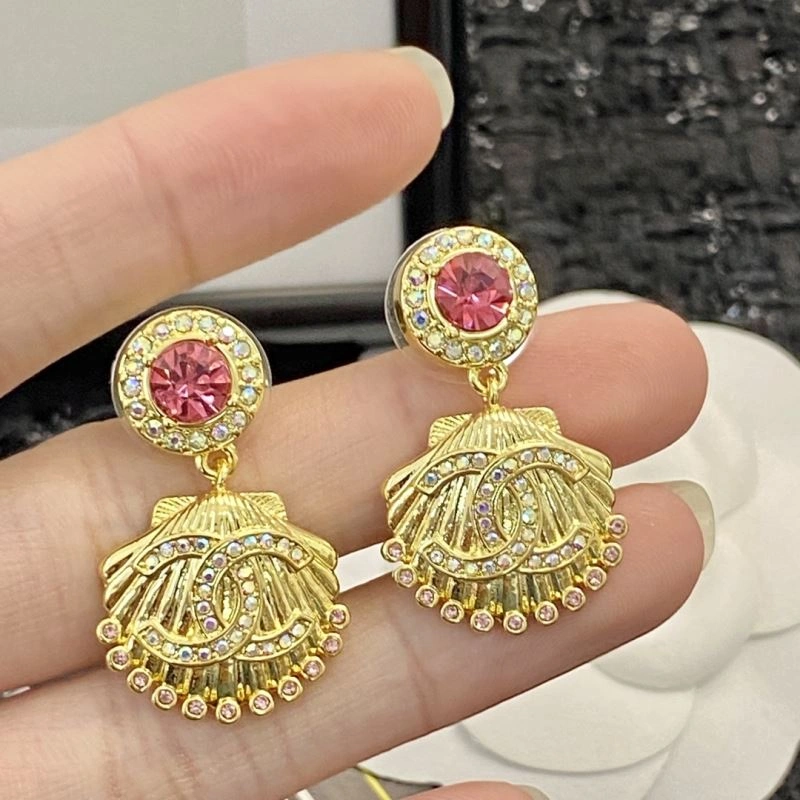 Top mirror Chanel Earrings